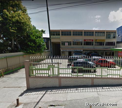 Arrendo Bodega de 800 m² ubicada en la Calzada Roosevelt en Guatemala