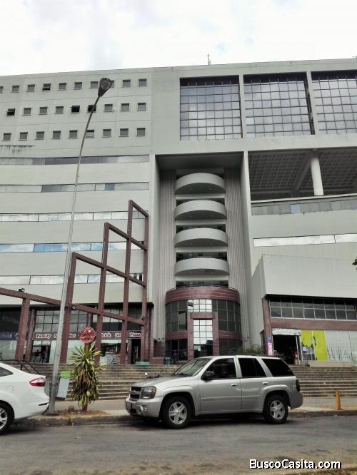 Oficina en Venta 37 m2 C.C. Reda Building Valencia en Venezuela