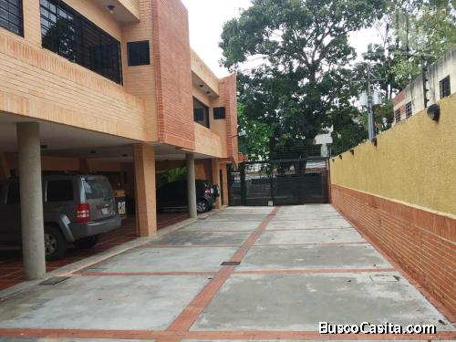Townhouse Res. Villas Tepuy Urb Prebo Valencia Carabobo en Venezuela