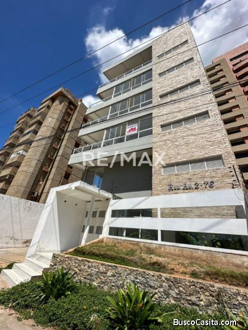 Edificio completo en Venta Av. El Milagro Remax Millenium en Venezuela
