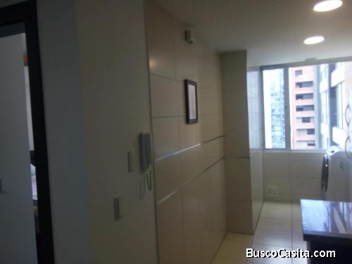 Oportunidad Sryris Suite Edificio Pablo Picasso en Ecuador