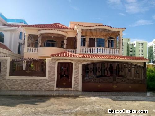 CASA DE VENTA EN SANTO DOMINGO ESTE en República Dominicana